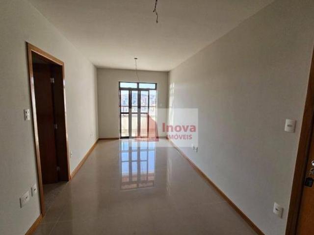 Belíssima Cobertura de 3 suites e 3 vagas novinha com Registro ok