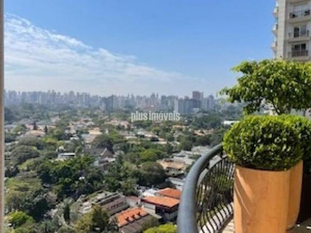 BELÍSSIMA COBERTURA! LUXO EM 528 METROS COM VISTA PRIVILEGIADA!