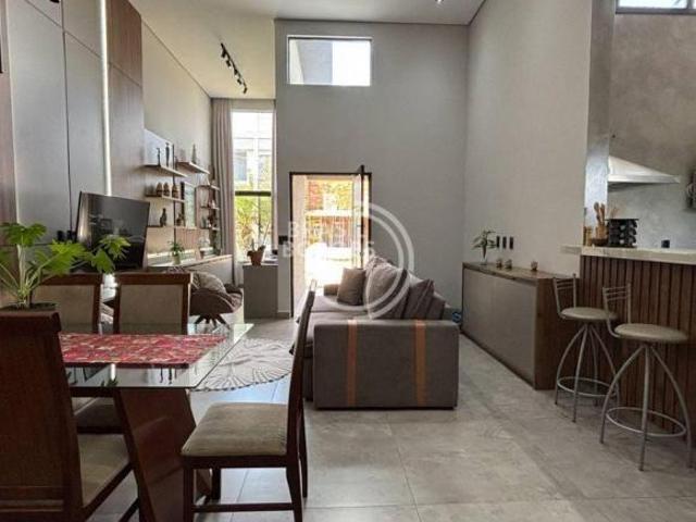 Belíssima Casa Térrea Com 4 Suítes