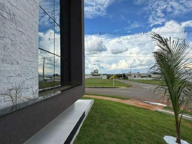 Belíssima Casa Térrea a 15 minutos do Shopping Flamboyant
