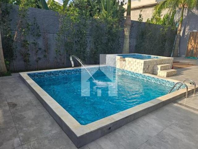 Belíssima Casa Térrea à venda com 3 suítes, 210m² Loteamento Vale Azul I, Jundiaí, SP