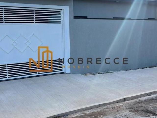 Belíssima casa térrea à venda no bairro Jardim América, em Indaiatuba/SP