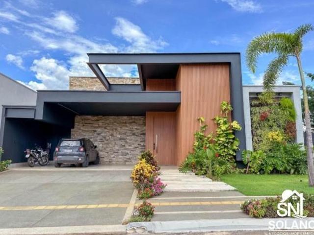 Belíssima Casa Térrea Mobiliada a Venda no Portal do Sol Green GO