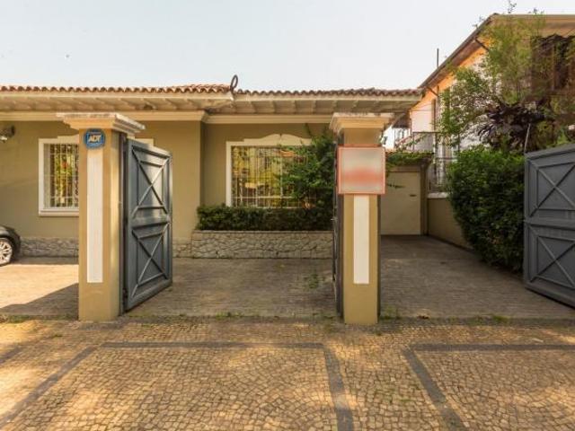 BELÍSSIMA CASA À VENDA NA CONSOLAÇÃO RUA MINAS GERAIS OPORTUNIDADE ÚNICA!