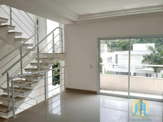 Belíssima casa á Venda no Condomínio New Ville!