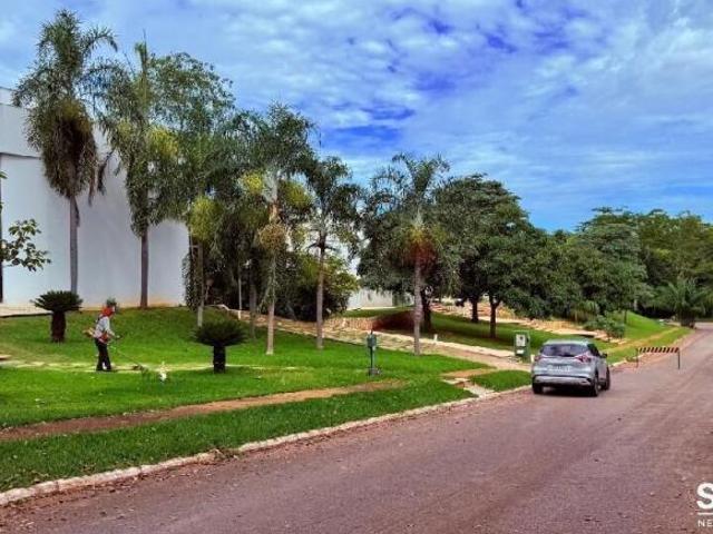 Belíssima Casa a Venda no Residencial Aldeia do Vale GO