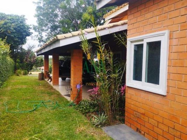 Belissima Casa a Venda no Village Castelo, Itu