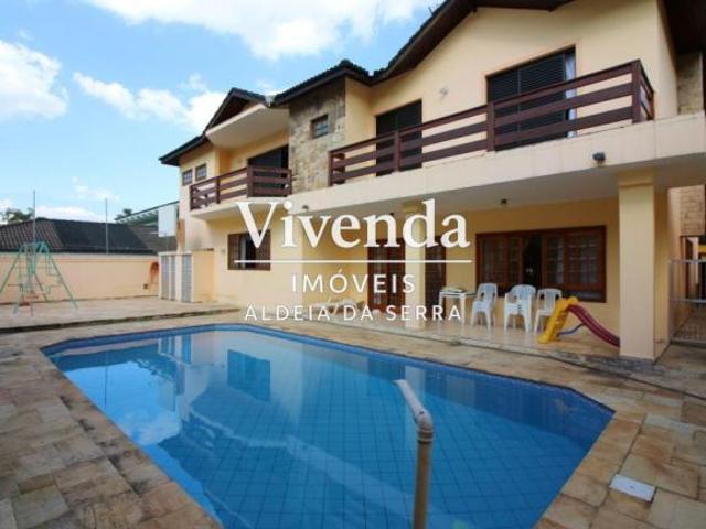 BELÍSSIMA CASA A VENDA EM ALDEIA DA SERRA