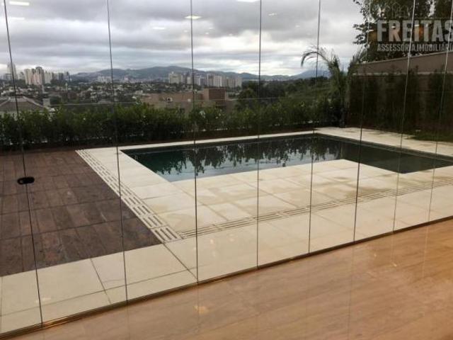 BELÍSSIMA CASA A VENDA EM ALPHAVILLE RESIDENCIAL VILA SOLAIA