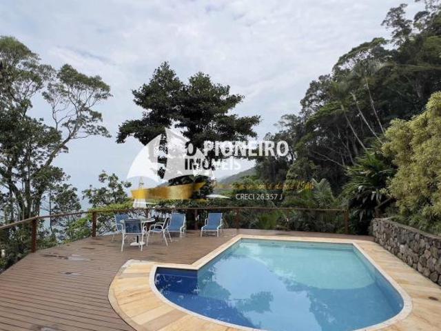 Belíssima casa a venda em Barra do Sahy! Venha conferir!