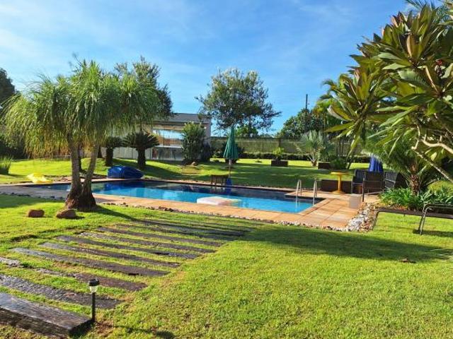 Bélissima casa à venda em condomínio fechado em CAMBÉ PR