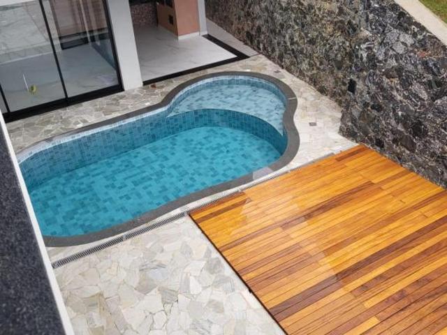 BELÍSSIMA CASA ALTO PADRÃO CONDOMÍNIO ARUJA