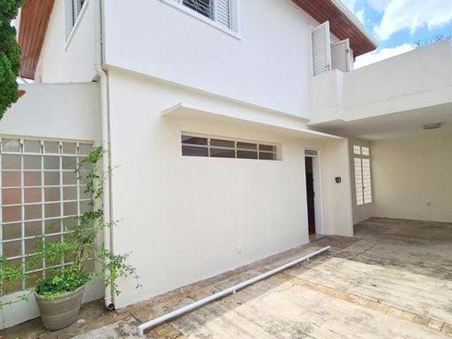 Belissima casa alto padrão para venda c/179m2 e 03 dormitorios Mirandopolis