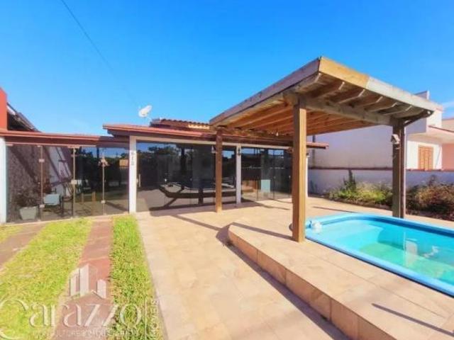 Belíssima casa com piscina em Oásis