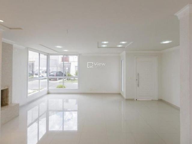 Belíssima Casa em Condomínio próximo ao Trieste Sa