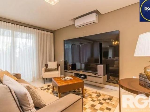 Belíssima casa mobiliada à venda – porteira fechada!