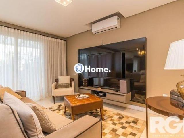 Belíssima casa mobiliada à venda – porteira fechada!