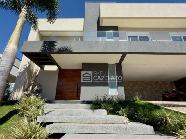 Belíssima Casa no Figueira Garden com 4 suítes à venda, 551 m² por R$ 4.900.000 Atibaia