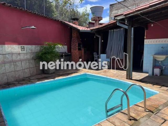 Belíssima casa no Floramar