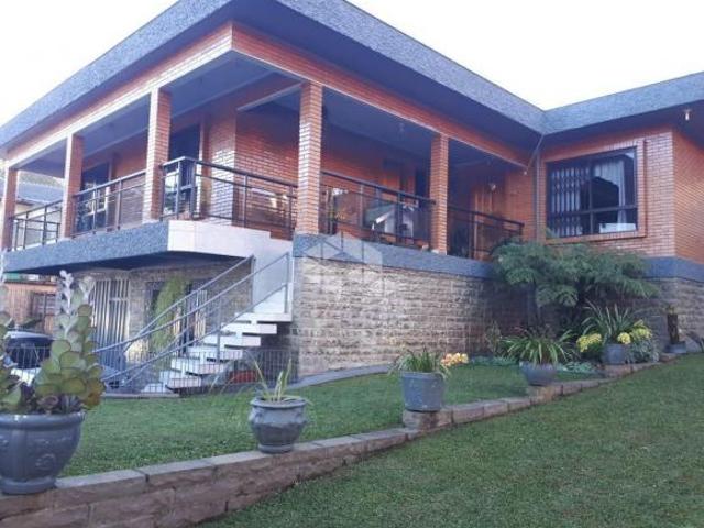 Belíssima Casa Semi mobiliada no bairro Jardim Eldorado em Caxias do Sul