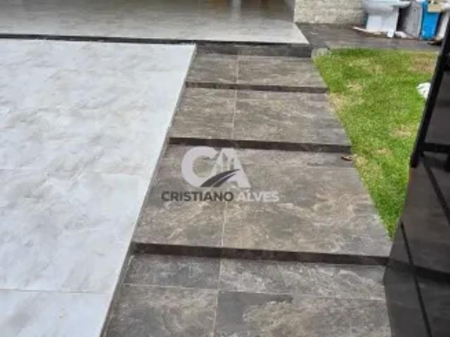 Belíssima casa sozinha no Lote a venda no Setor parque Amazônia, Goiânia GO, More com exclusividade e