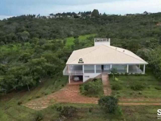 Belíssima Chácara a 5km de Chapada dos Guimarães MT