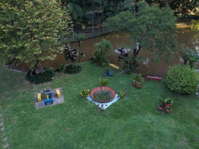 BELISSÍMA CHÁCARA DE 14.000 M² BELISSIMA CASA SEDE, TERRENO COM LAGO