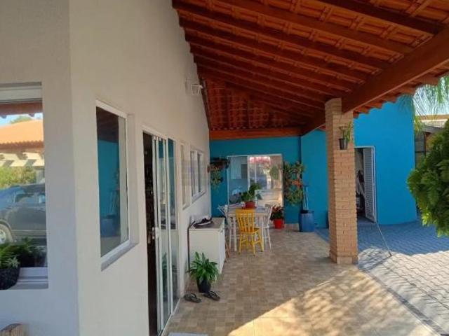 BELÍSSIMA CHÁCARA NO RIVIERA DO POENTE