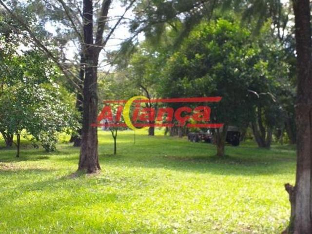 BELÍSSIMA ÁREA 90 % PLANA, ÓTIMA PARA CONDOMINIOS, CLUBES, HOTEL FAZENDA. 37.000 M2