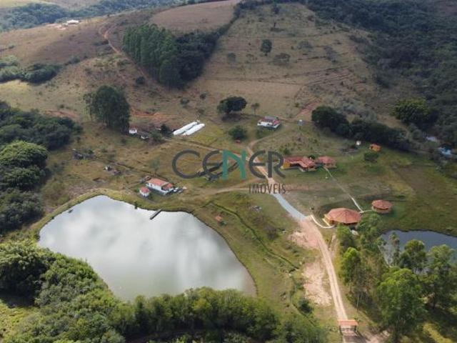 Belíssima fazenda de 73 ha por 2 500 000,00 em São Tiago MG 1