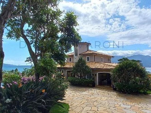 BELISSIMA MANSÃO LUXUOSA EM ILHABELA ALTÍSSIMO PADRÃO COM VISTA PANORÃMICA PARA O MAR 180 GRAUS