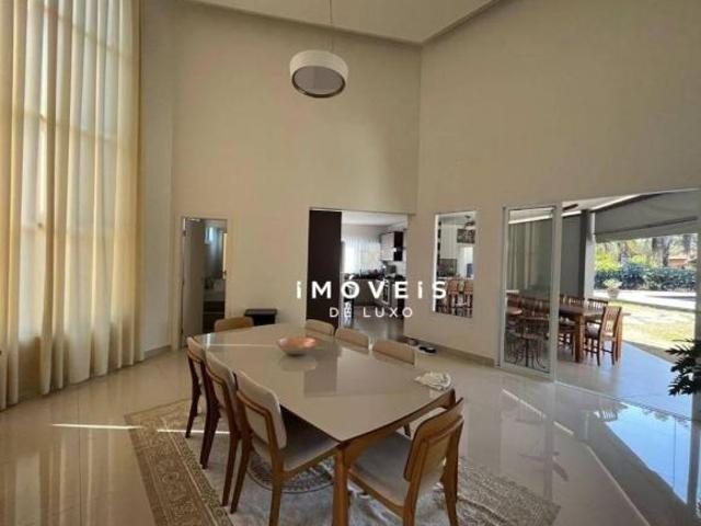 Belíssima para venda e locação no Condomínio Residencial Primavera Salto/SP