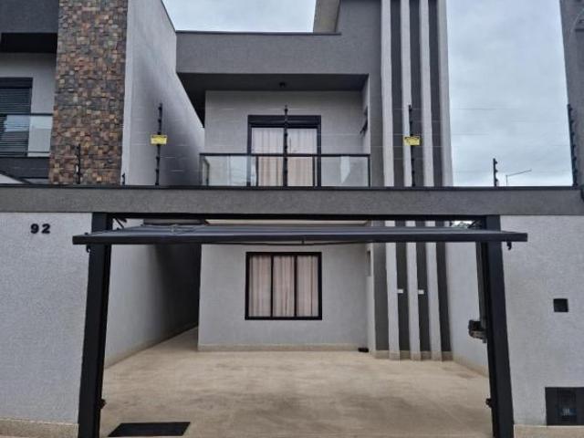 Belissima residência semi porteira fechada com piscina e gourmet no Portal 3