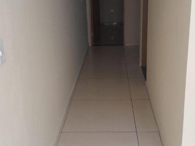 Belíssimas Casas em Ibiuna, sendo uma de esquina e a outra ao lado