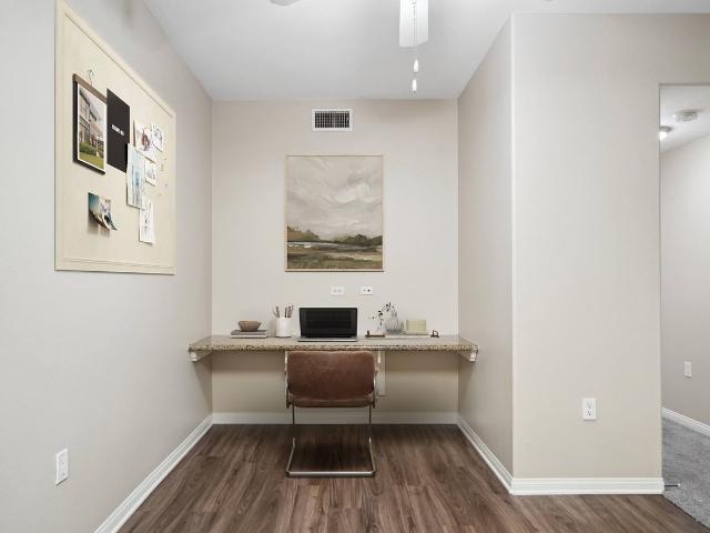Bell Murrieta Springs 2 Bedroom Apartment for Rent at 25100 Vista Murrieta, Murrieta, CA 92562 Golden Triangle North