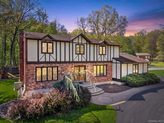 Bell Ct, Suffern, Home For Sale