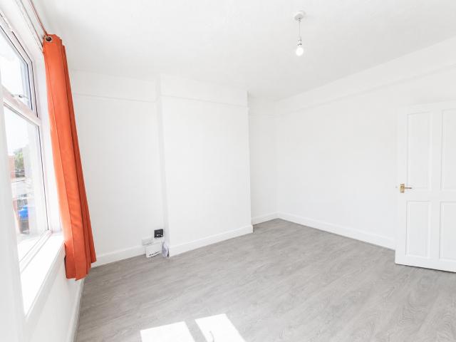 Bell Green Road, Coventry CV6, 3 bed terraced house to rent, £1,100 pcm | PrimeLocation