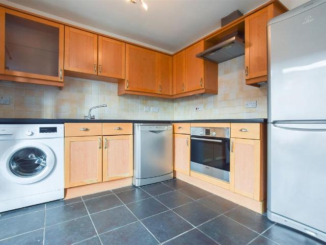 Bell House, Hirst Crescent, Wembley HA9, 2 bed flat to rent, £1,800 pcm | PrimeLocation