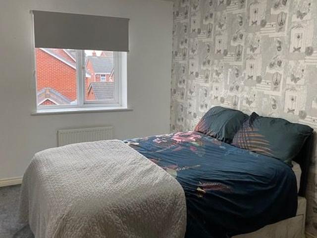 Bell Lane, Bloxwich WS3, Room to rent, £625 pcm | PrimeLocation