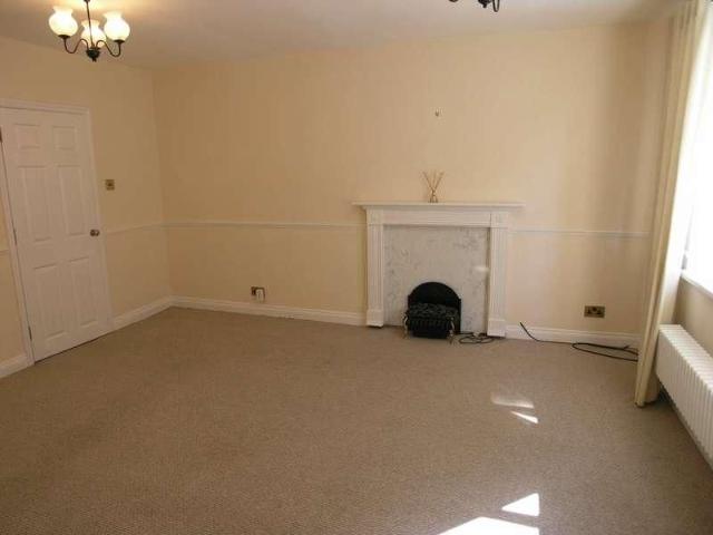 Bell Street, Brierley Hill, DY5