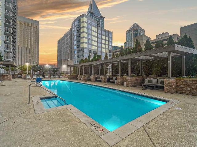 Bell Uptown Charlotte 1 Bedroom Apartment for Rent at 355 W Martin Luther King Blvd, Charlotte, NC 28202 Third Ward