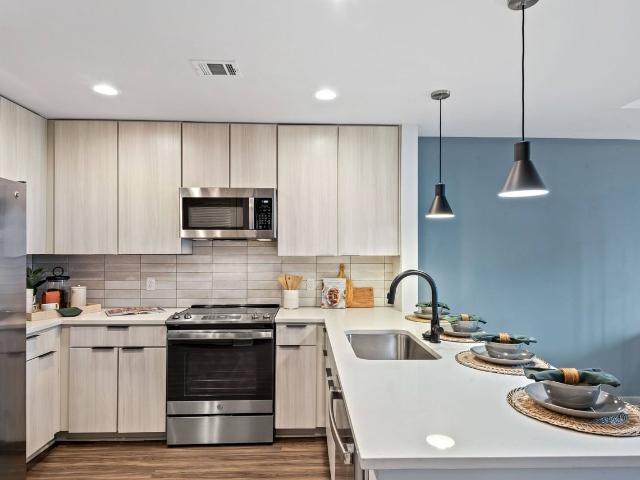 Bell Uptown Charlotte Studio Apartment for Rent at 355 W Martin Luther King Blvd, Charlotte, NC 28202 Third Ward