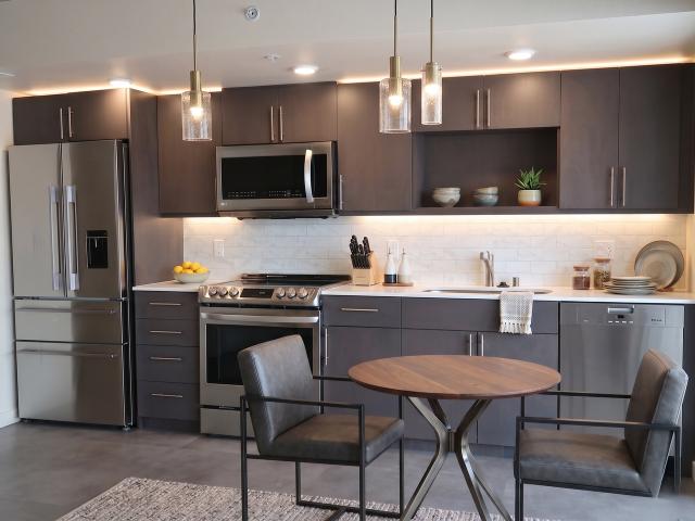 Bell View Apartments 2 Bedroom Apartment for Rent at 736 Bellevue Pl E, Seattle, WA 98102 Broadway