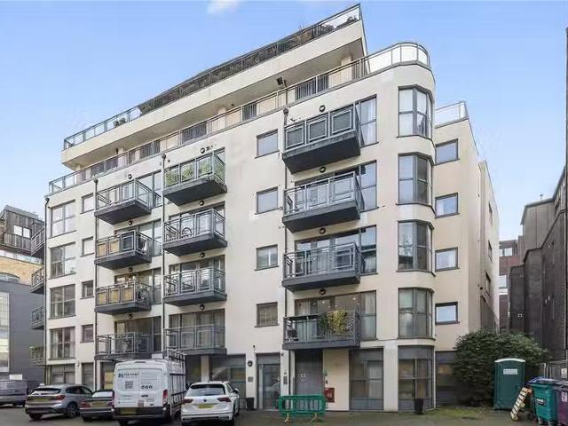 Bell Yard Mews, London, SE1 3UA
