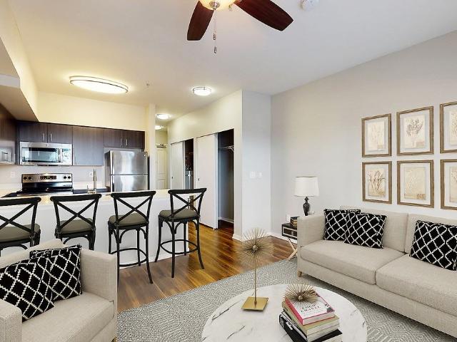 BellCentre 1 Bedroom Apartment for Rent at 308 108th Ave Ne, Bellevue, WA 98004 Downtown Bellevue