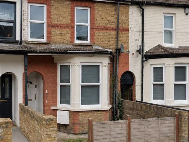 Bellclose Road, West Drayton UB7, Studio to rent, £998 pcm | PrimeLocation