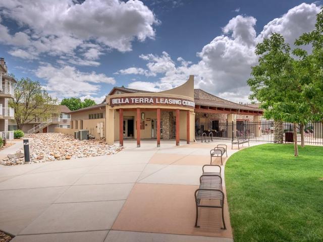 Bella Terra at City Center Apartments 1 Bedroom Apartment for Rent at 15400 E Evans Ave, Aurora, CO 80013 Horseshoe Park