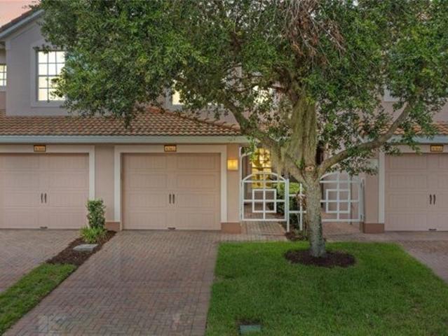 Bella Tierra Ct #,davenport, Condo For Sale