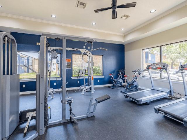 Bella Vista 1 Bedroom Apartment for Rent at 1834 E Peters Colony Rd, Carrollton, TX 75007 North Central Carrollton