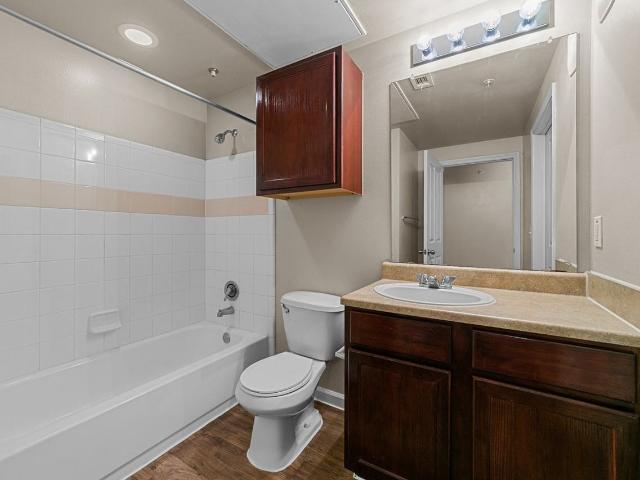 Bella Vista 1 Bedroom Apartment for Rent at 1000 Bella Vista Dr, Gainesville, TX 76240